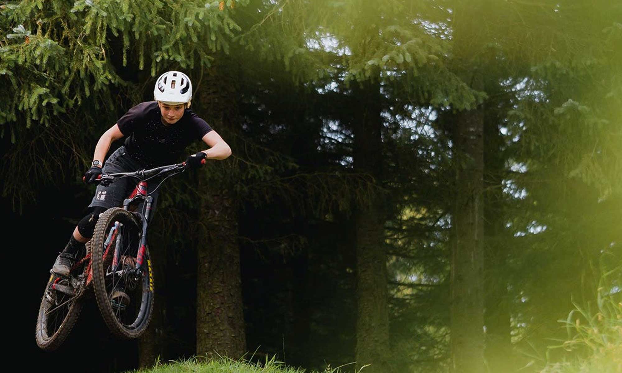 Women's Tops – Pon Bike UK